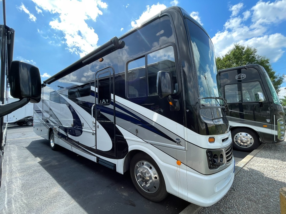 2020 Fleetwood Bounder 33C - Stock #2570069 | Greenwood, IN | Camping World