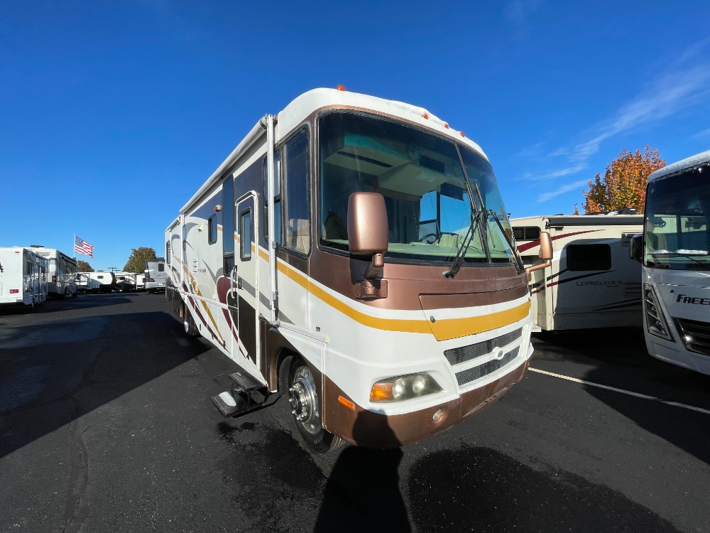 2005 Damon Intruder 377 - Stock #2621179Z | Greenwood, IN | Camping World