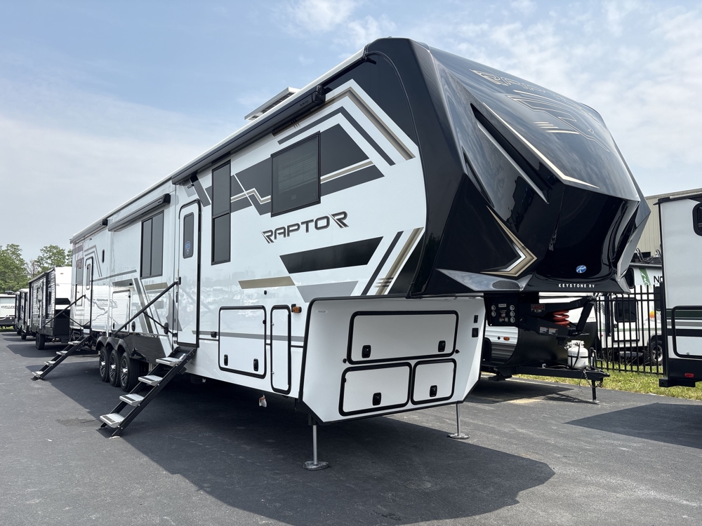 2025 Keystone Raptor 433 - Stock #2520229 | Harrisburg, PA | Camping World