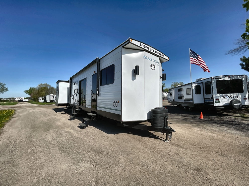 2025 Forest River Salem Villa Classic 42QBQ - Stock #2486114 | Hugo, MN ...