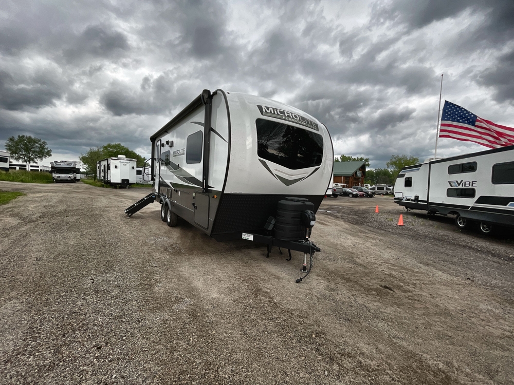 2025 Forest River Flagstaff Micro Lite 22FBS - Stock #2559297 | Hugo ...