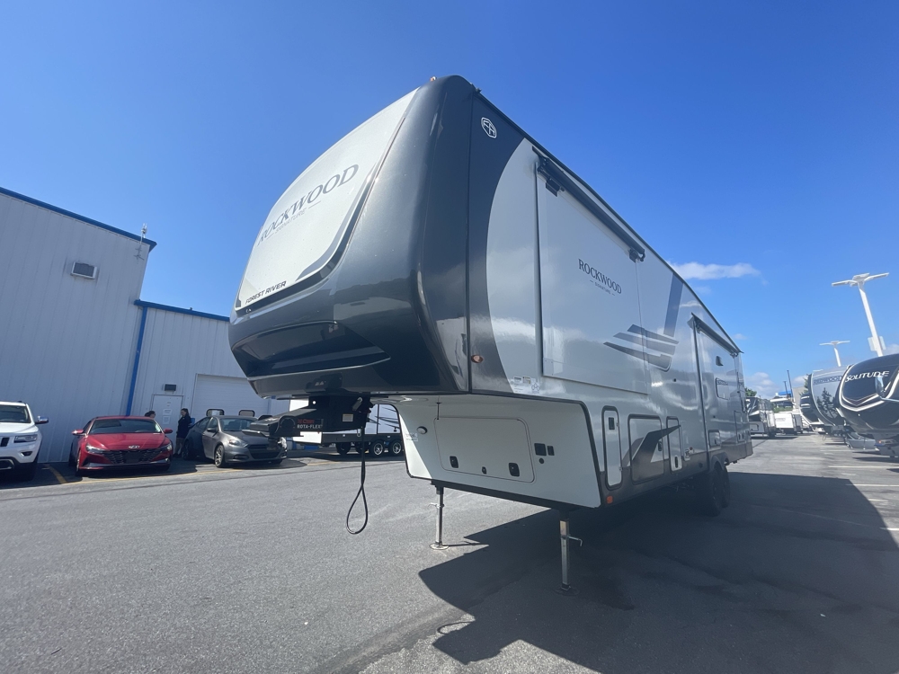 2026 Forest River Rockwood Signature 361RLS - Stock #2538868 | Hamburg ...