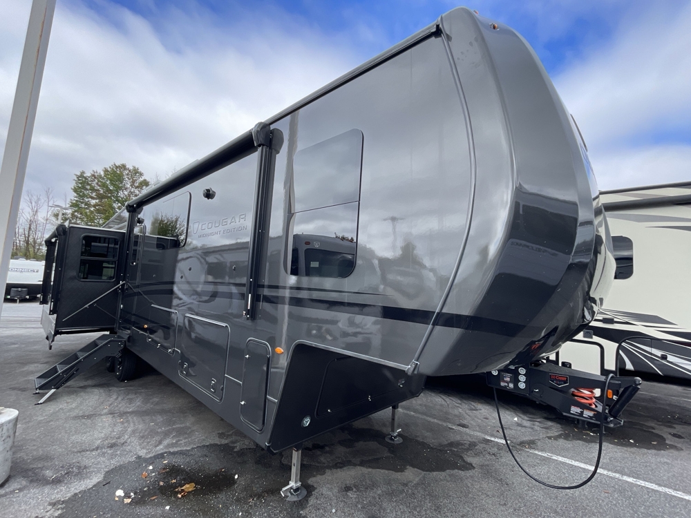 2026 Keystone Cougar Midnight Edition 360MBI - Stock #2539038 | Hamburg, PA | Camping World