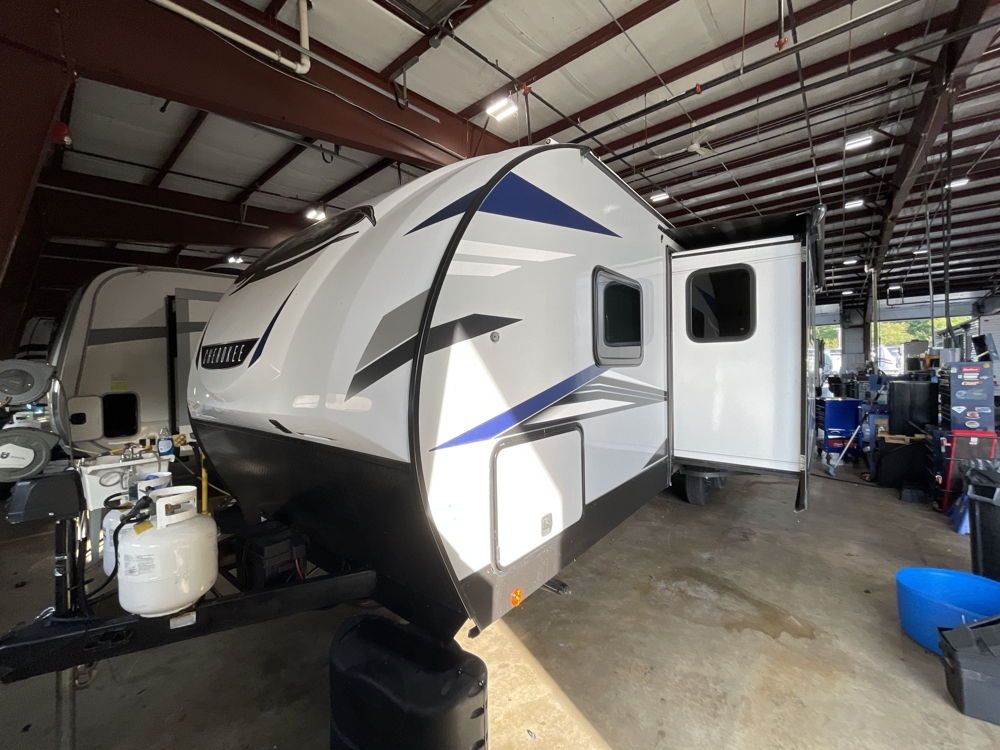 2022 Forest River Alpha Wolf 23DBH-L - Stock #2589238 | Hamburg, PA | Camping World
