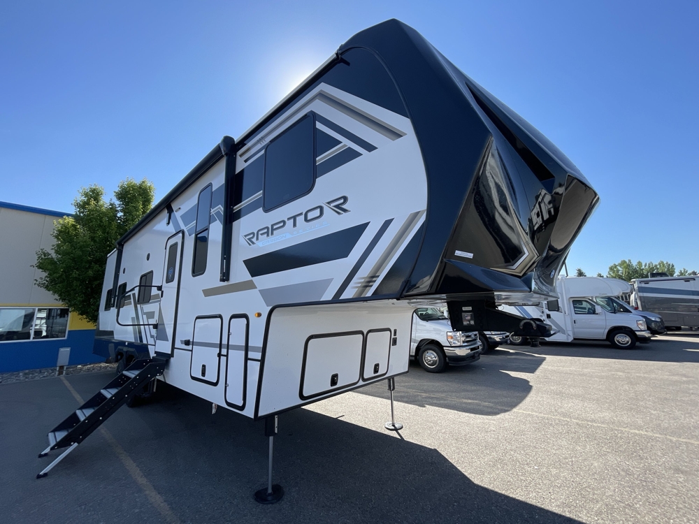 2025 Keystone Carbon 310WFO - Stock #2493339 | Idaho Falls, ID ...