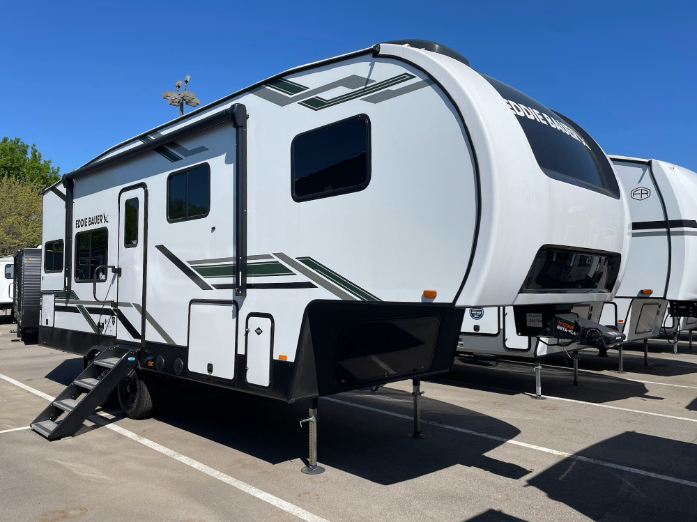 2025 Heartland Eddie Bauer Signature 2500RK - Stock #2377480 | Jackson, TN | Camping World