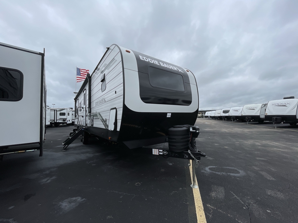 2025 Heartland Eddie Bauer 33FK - Stock #2405795 | Katy, TX | Camping World