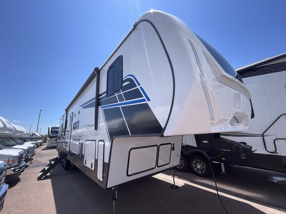 2025 Keystone Impact 415 - Stock #2510371 | Fountain, CO | Camping World