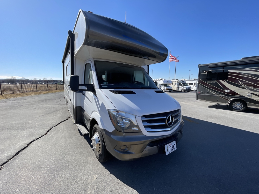 2020 Winnebago Porto 24P - Stock #50422P | Kaysville, UT | Camping World