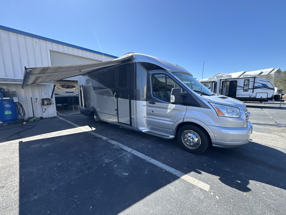 2017 Leisure Travel Wonder W24MB - Stock #2524007 | Lake City, FL ...