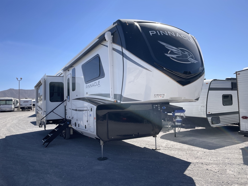 2025 Jayco Pinnacle 32RLTS - Stock #2493404 | Anthony, TX | Camping World