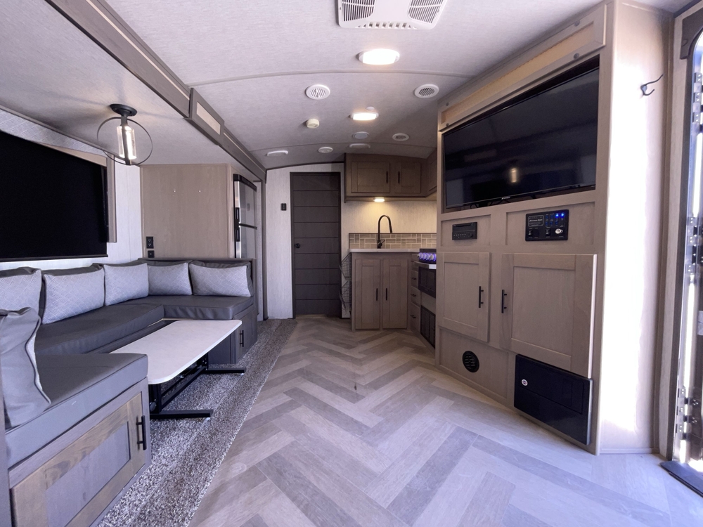 2021 Twilight Rv Signature TWS 2500 - Stock #2549517Z | Anthony, TX | Camping World