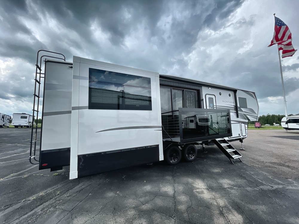 2025 Keystone Montana 3532SP - Stock #2518133 | Little Falls, MN ...