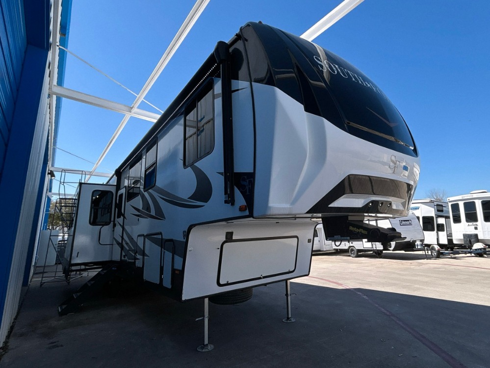 2022 Cruiser Rv South Fork 3210RL - Stock #2526666 | Poteau, OK ...