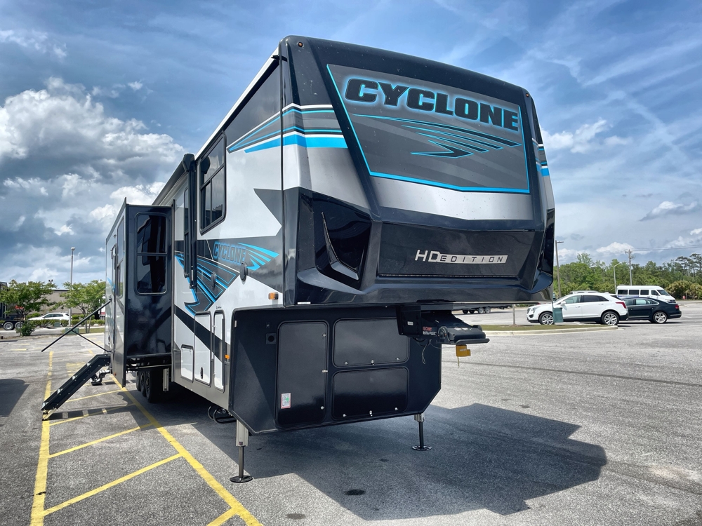 2025 Heartland Cyclone 4006 - Stock #2515928 | Myrtle Beach, SC ...