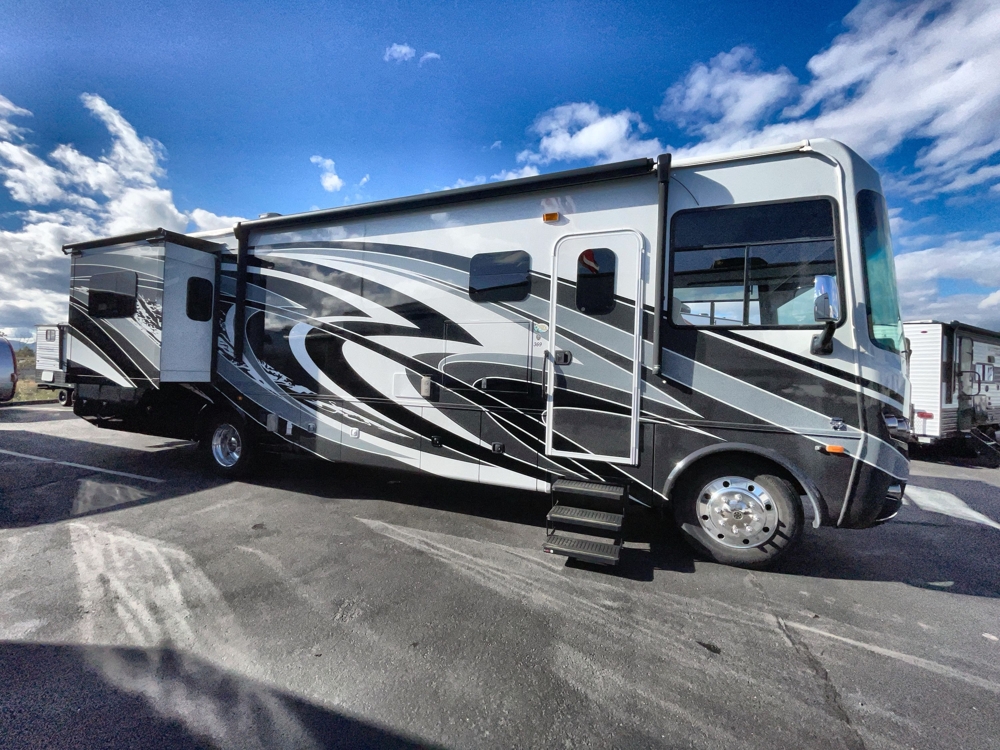 2019 Forest River Georgetown Xl 369XLF - Stock #2613683P | Medford, OR ...