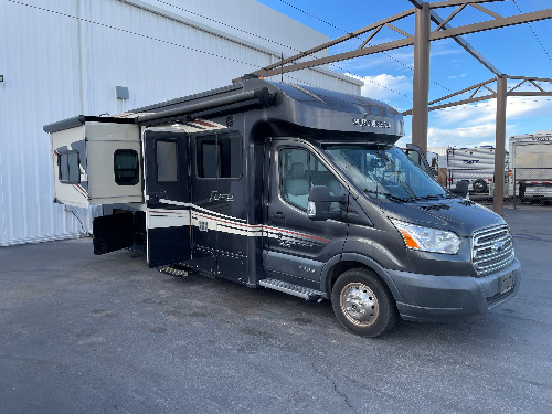 Winnebago Fuse 23T - Camping World of El Paso - 2209548P