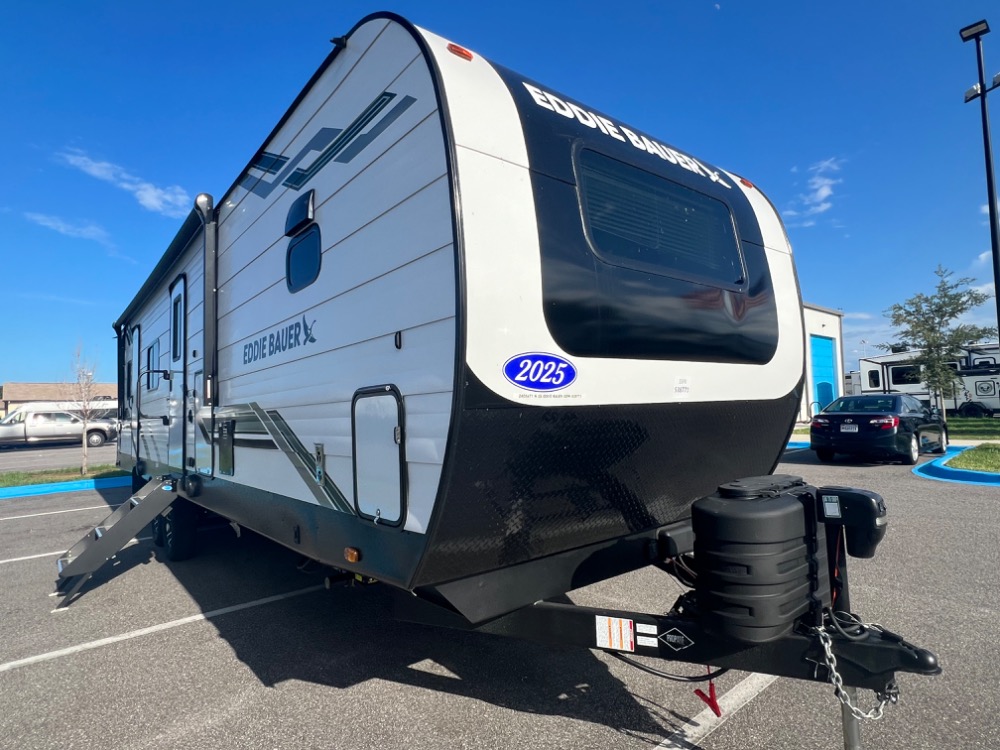 2025 Heartland Eddie Bauer 33FK - Stock #2405671 | Melbourne, FL | Camping World