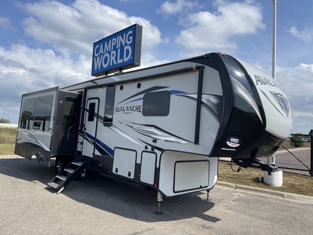 2019 Keystone Avalanche 300RE - Stock #2560767 | Monticello, MN ...
