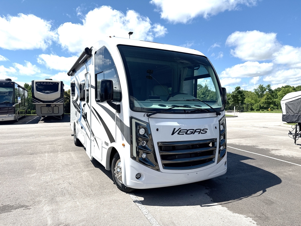 2023 Thor Vegas 24.1 - Stock #2547300Z | Murfreesboro, TN | Camping World