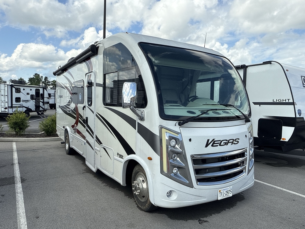 2023 Thor Vegas 24.4 - Stock #2552688 | Murfreesboro, TN | Camping World
