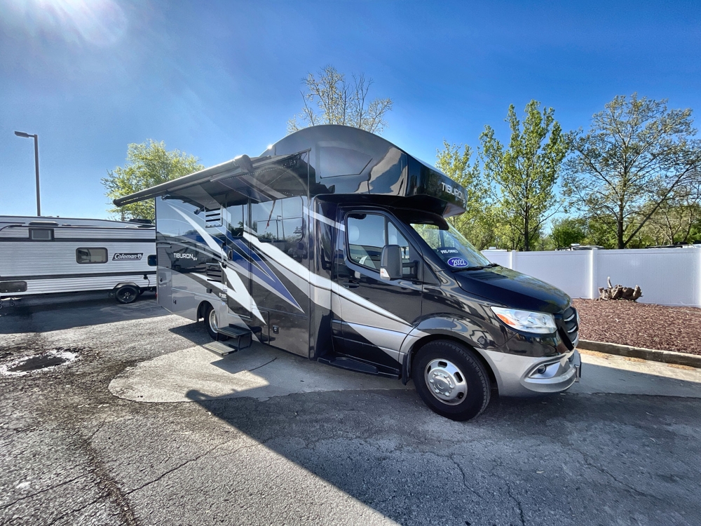 2022 Thor Tiburon 24RW - Stock #2535546 | Nashville, TN | Camping World