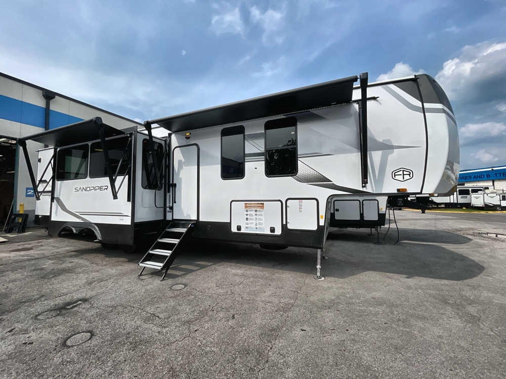 2026 Forest River Sandpiper 4002FB - Stock #2537187 | Nashville, TN ...