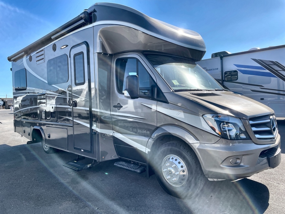 2018 Dynamax Isata 3 24RW - Stock #2482046A | New River, AZ | Camping World