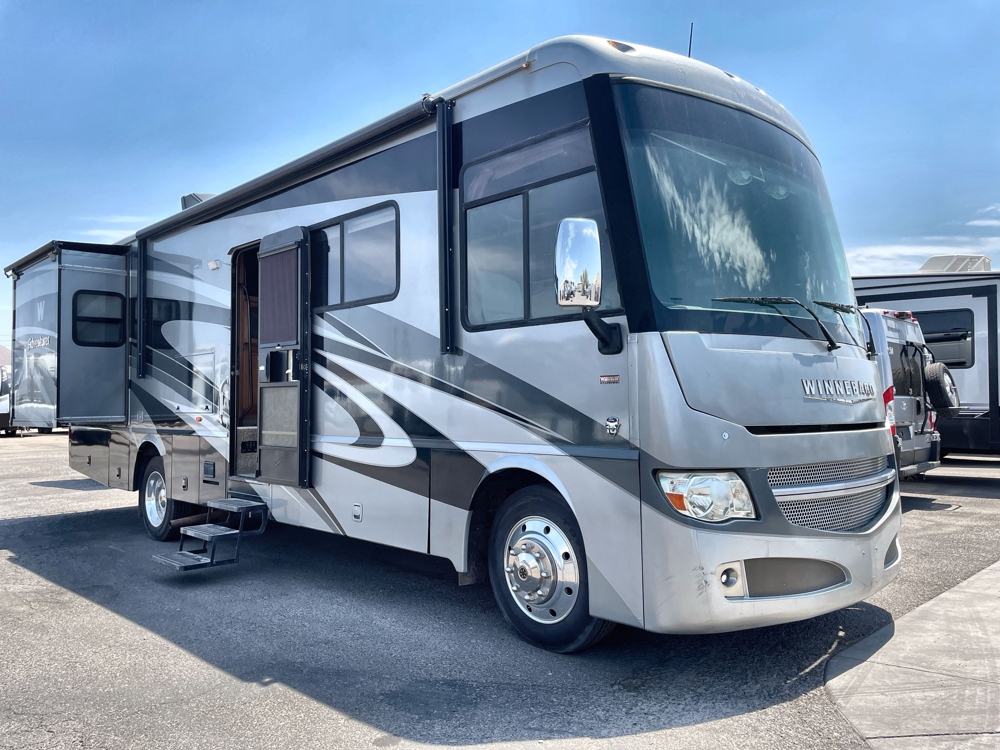 2013 Winnebago Adventurer 32H - Stock #2576745P | New River, AZ ...