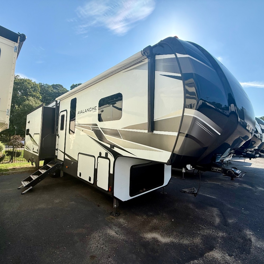 2020 Keystone Avalanche 333MK - Stock #2594746 | Newport News, VA ...