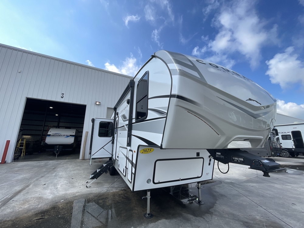 2025 Keystone Cougar 29RLI - Stock #2410100 | Summerfield, FL | Camping ...