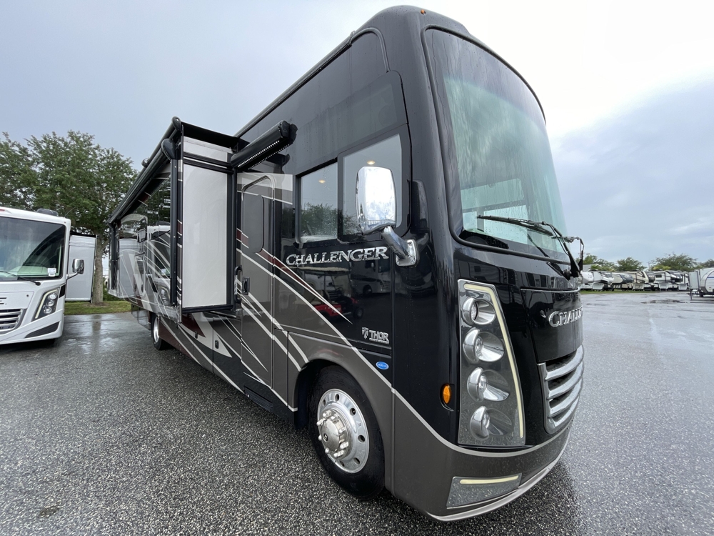 2023 Thor Challenger 35MQ - Stock #2561830 | Summerfield, FL | Camping ...