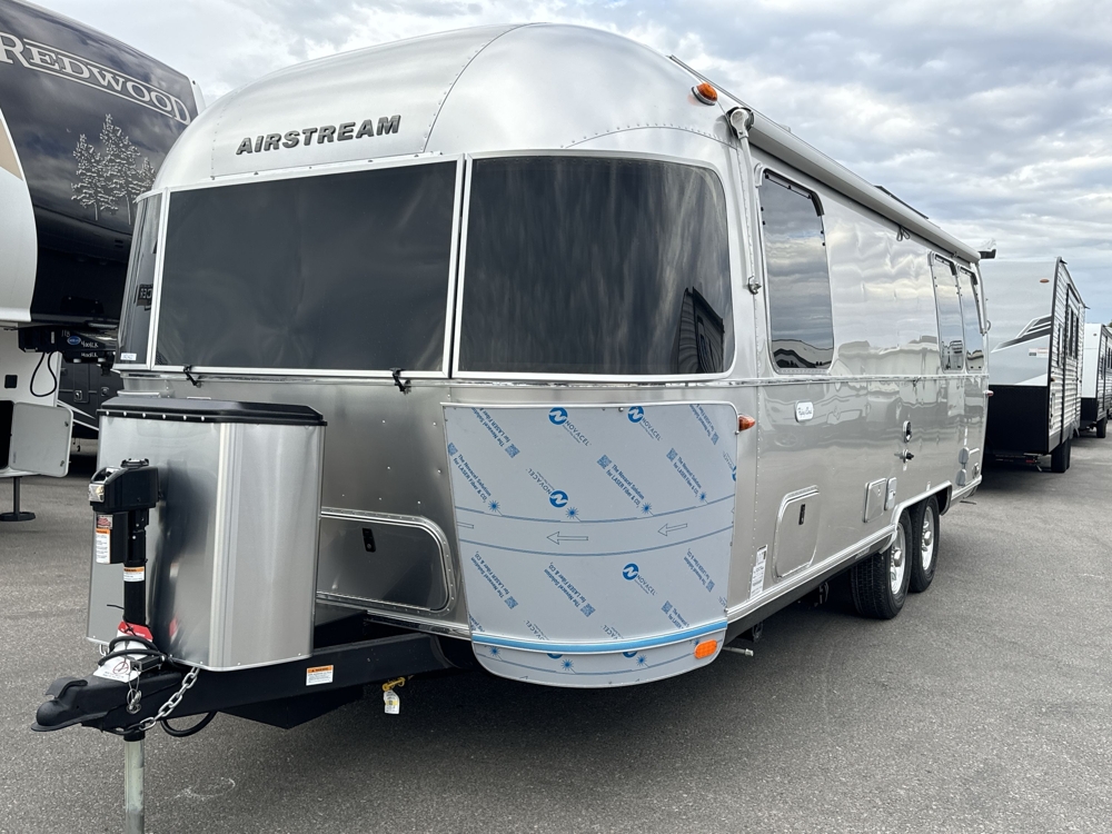 2025 Airstream Flying Cloud 25FB TWIN - Stock #2423422 | Oklahoma City ...