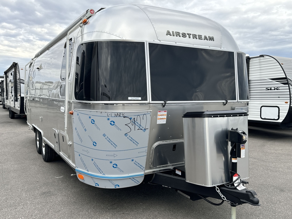 2025 Airstream Flying Cloud 25FB TWIN - Stock #2423422 | Oklahoma City ...