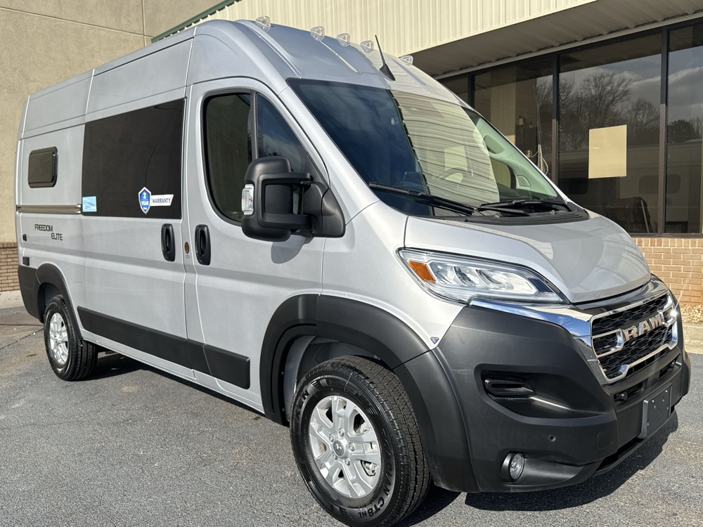 2025 Thor Freedom Elite 17D - Stock #2271067 | Oakwood, GA | Camping World