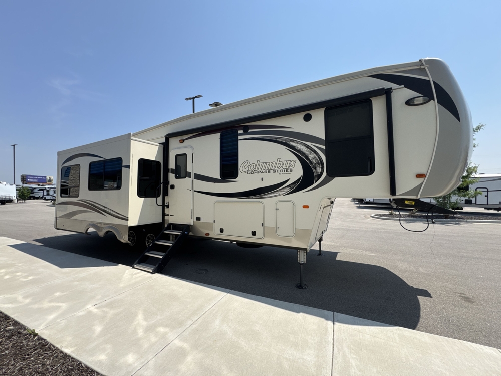 2018 Forest River Columbus 320RS - Stock #2550193 | Oshkosh, WI ...