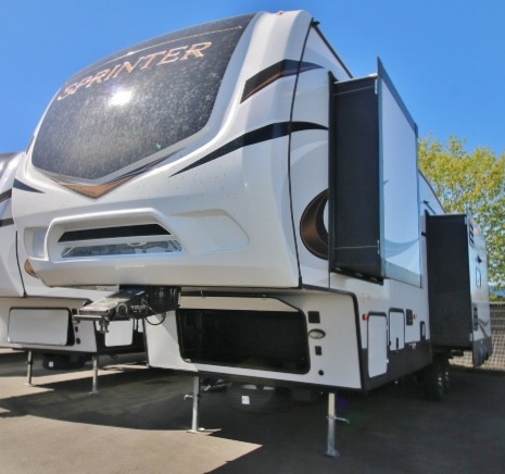 New or Used Fifth Wheel Campers For Sale - Camping World RV Sales
