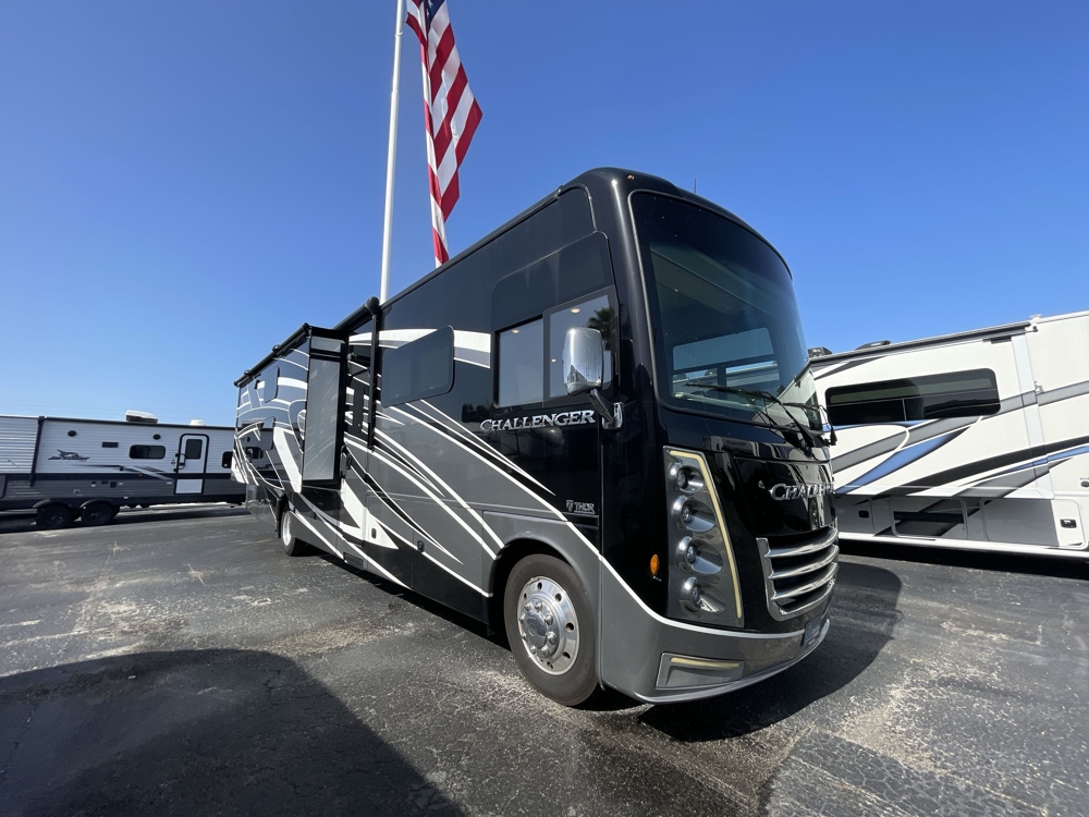 2021 Thor Challenger 37DS - Stock #2574429 | Fort Myers, FL | Camping World