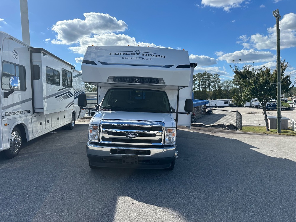 2026 Forest River Sunseeker 2860DSF - Stock #2569213 | Garner, NC ...