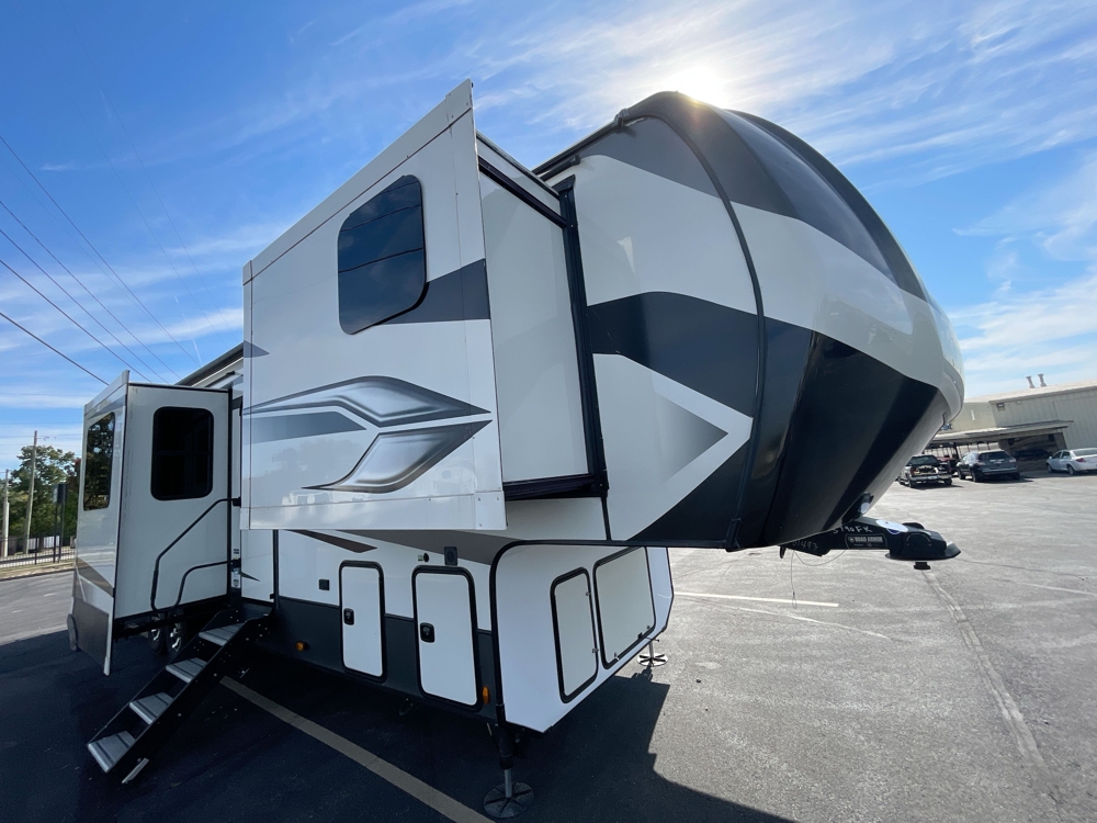 2022 Keystone Alpine 3790FK - Stock #2579929 | Richmond, IN | Camping World