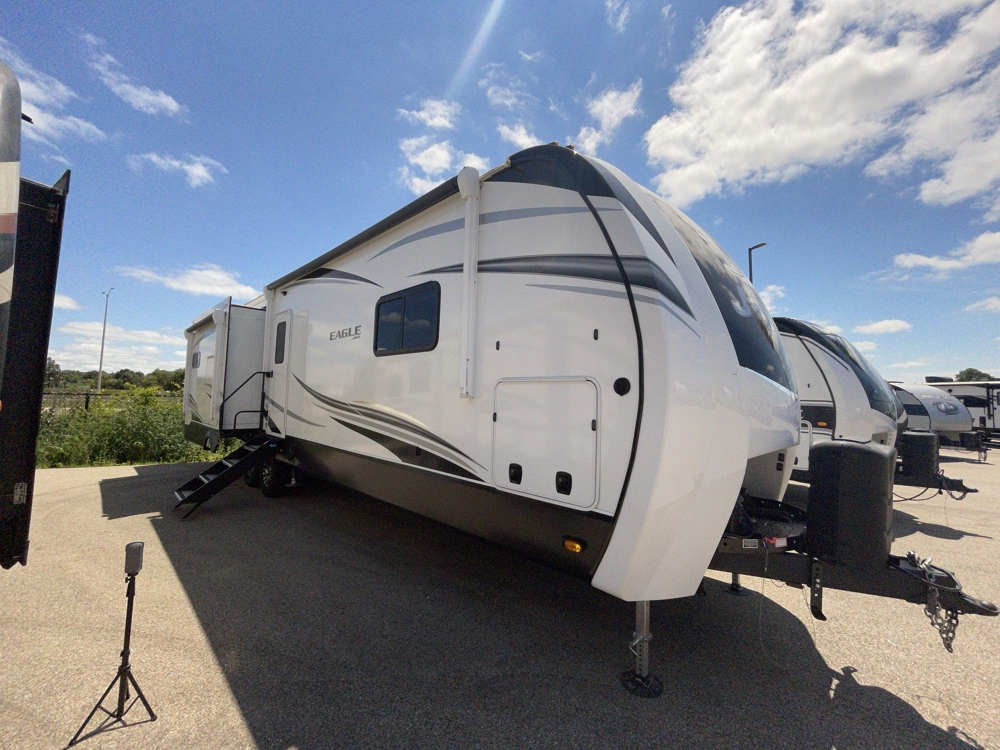 2023 Jayco Eagle 332CBOK - Stock #2574780 | Roscoe, IL | Camping World