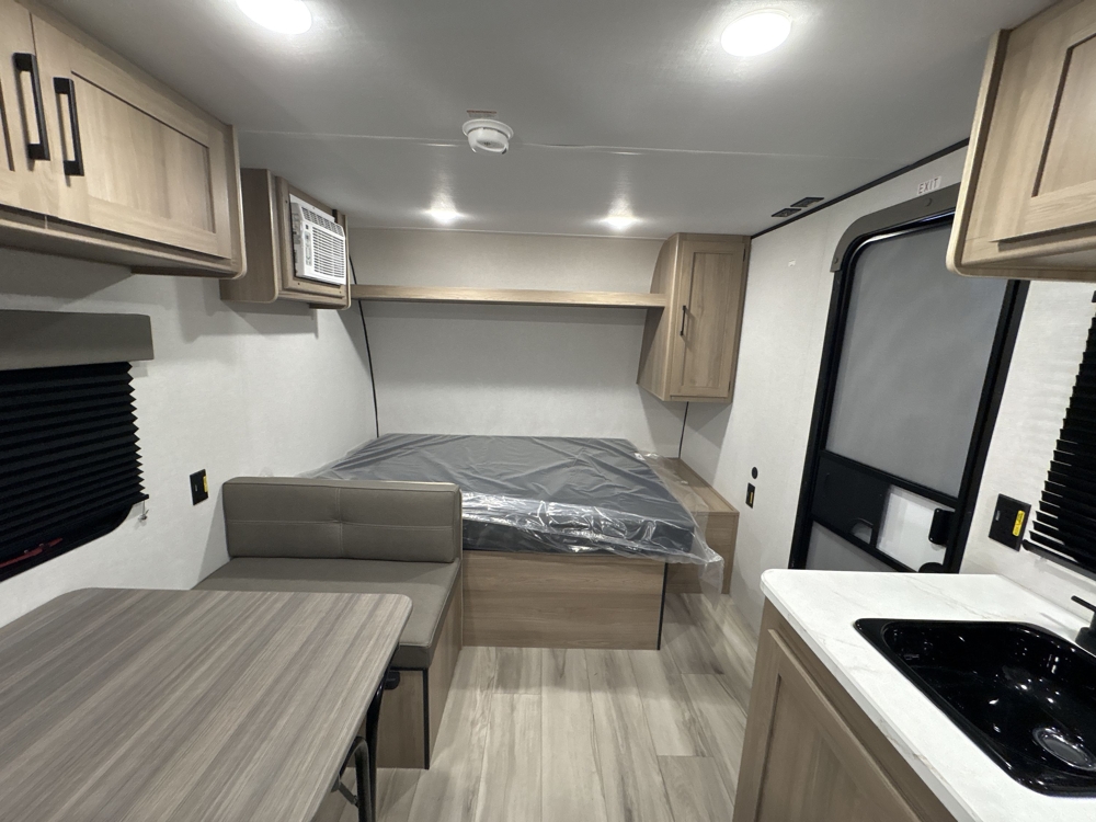 2025 Keystone Coleman 17B - Stock #2455113 | Oronoco, MN | Camping World