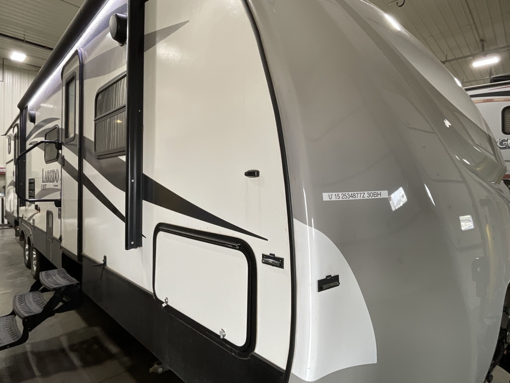 2015 Keystone Laredo 30BH - Stock #2534877Z | Oronoco, MN | Camping World