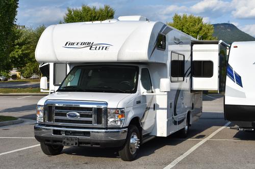 New or Used Class C Motorhomes For Sale - Camping World RV Sales