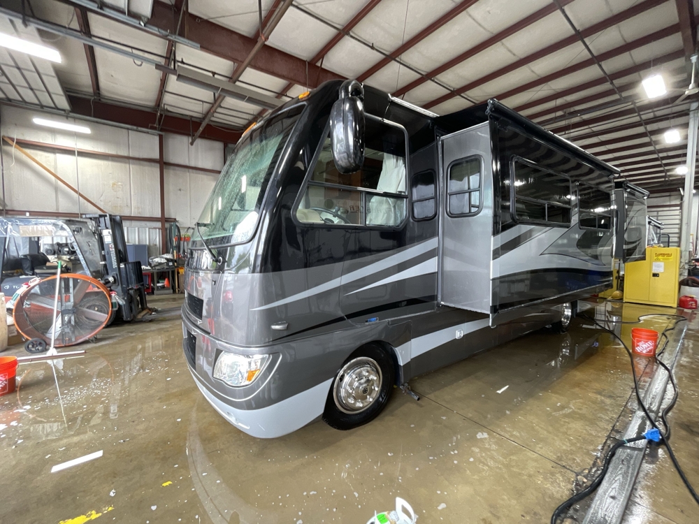 2011 Four Winds Serrano 31X - Stock #2463768 | Manassas, VA | Camping World