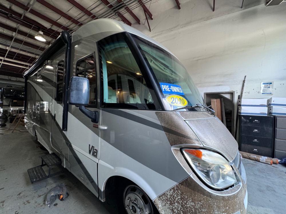2010 Winnebago Via 25R - Stock #2419608 | Ridgeland, SC | Camping World