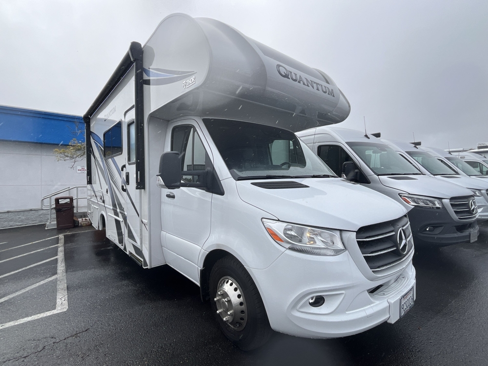 2023 Thor Quantum MB24 - Stock #2524372P | San Diego, CA | Camping World