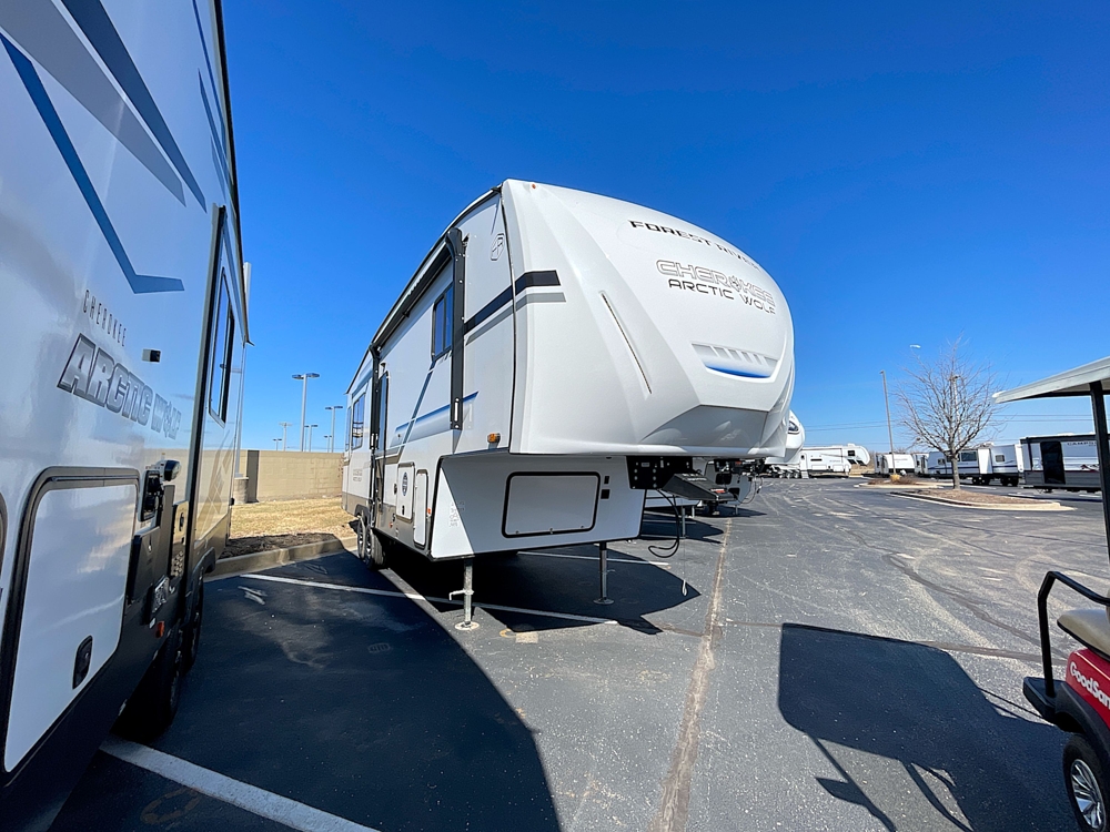 2025 Forest River Arctic Wolf 27SGS - Stock #2495086 | Springfield, IL ...