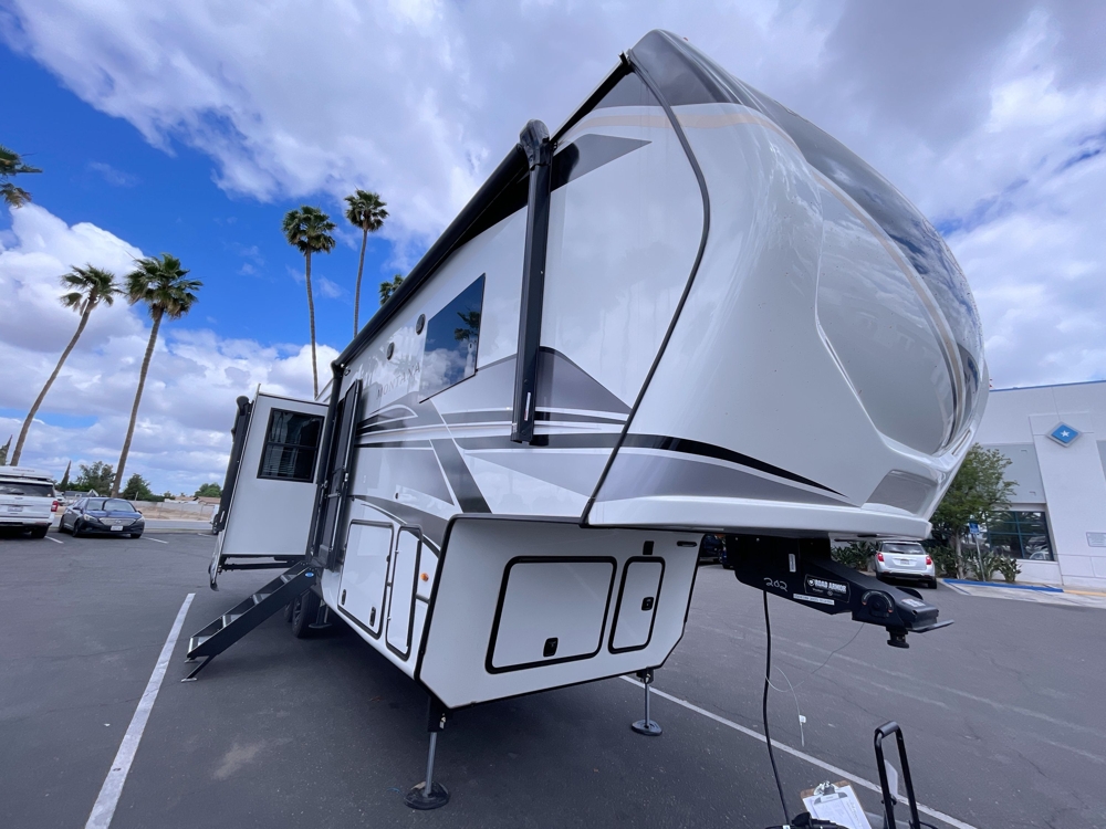 2025 Keystone Montana 3123RL - Stock #2504189 | Bakersfield, CA ...