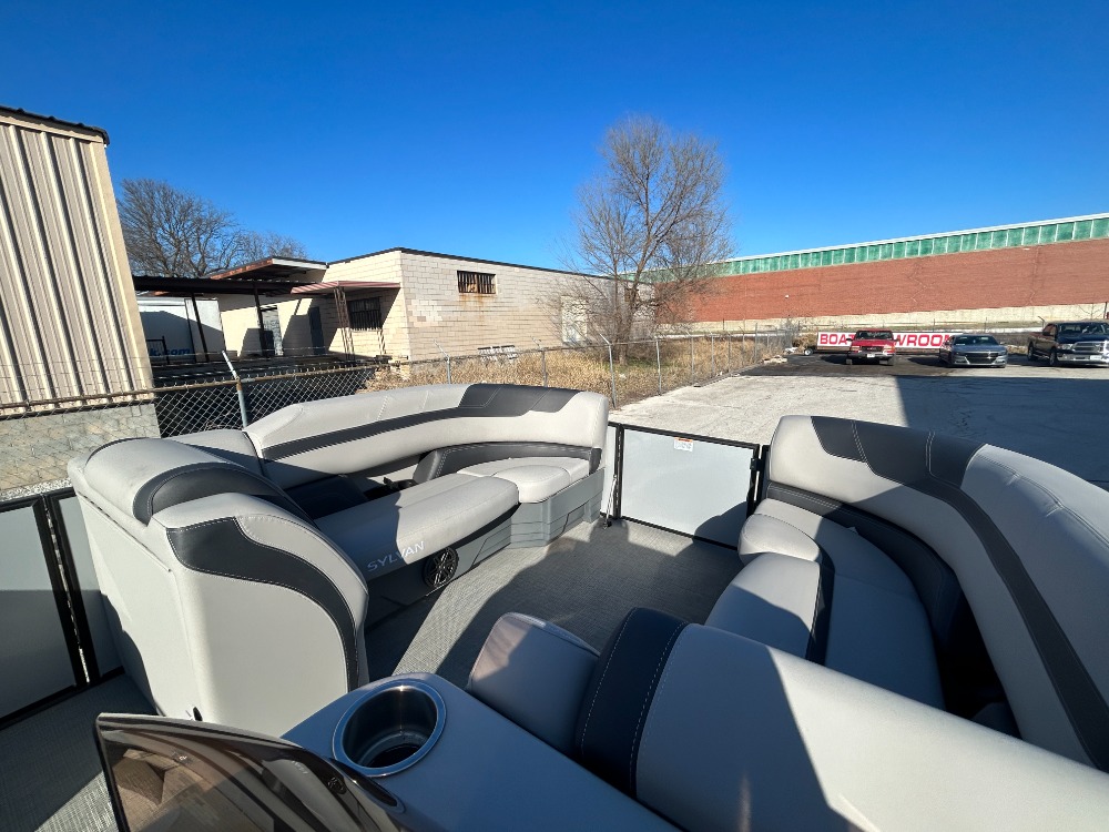 Sylvan L Series L-5 DLZ BAR - Camping World of Springfield MO - 2375012